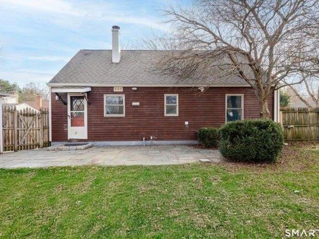 house with 3 bedroom, Bethel CT DS101897728