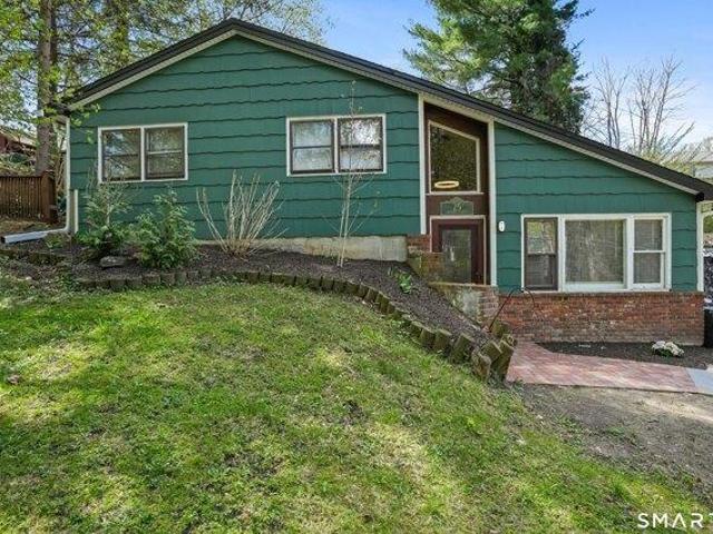 house with 3 bedroom, Bethel CT DS102729546