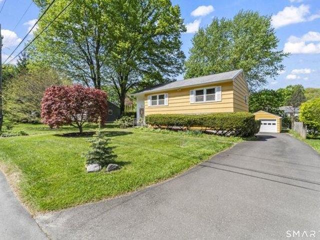 house with 3 bedroom, Bethel CT DS102279757