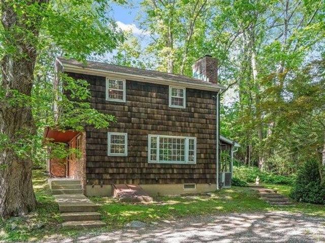 house with 3 bedroom, Bethel CT DS102314192