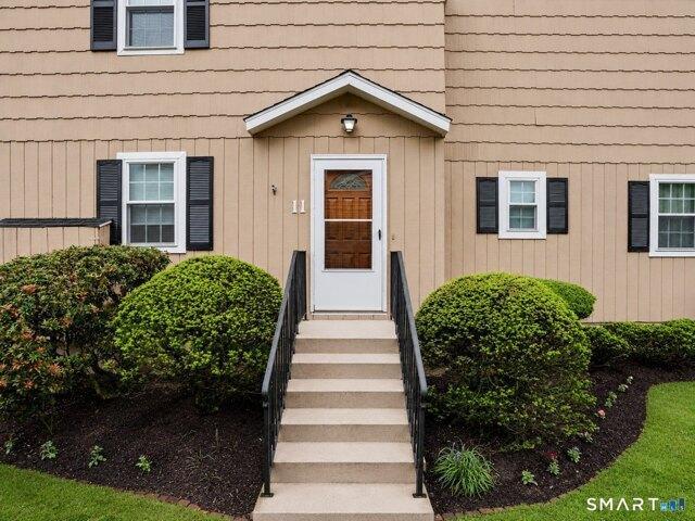 house with 3 bedroom, Bethel CT ES104410336