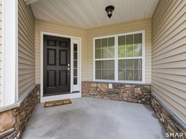 house with 3 bedroom, Bethel CT ES104759602
