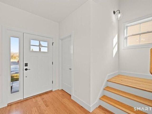 house with 3 bedroom, Bethel CT ES104788931