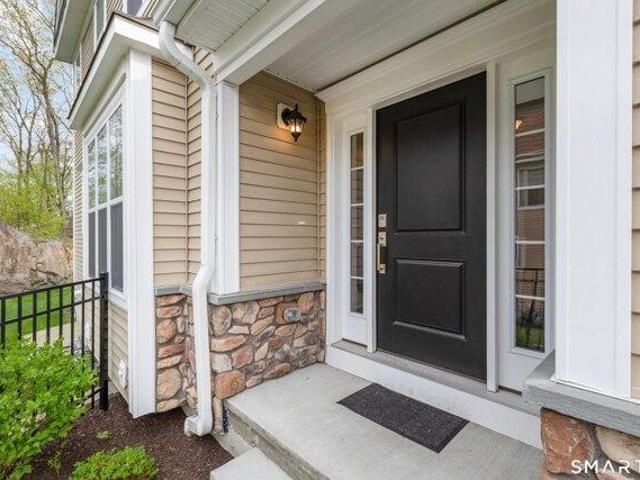 house with 3 bedroom, Bethel CT ES104376197