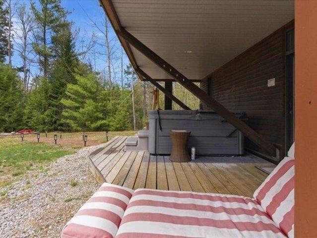 house with 3 bedroom, Bethel ME ES103497114