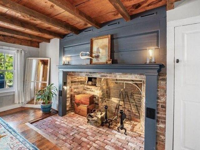 house with 3 bedroom, Beverly MA ES104076047