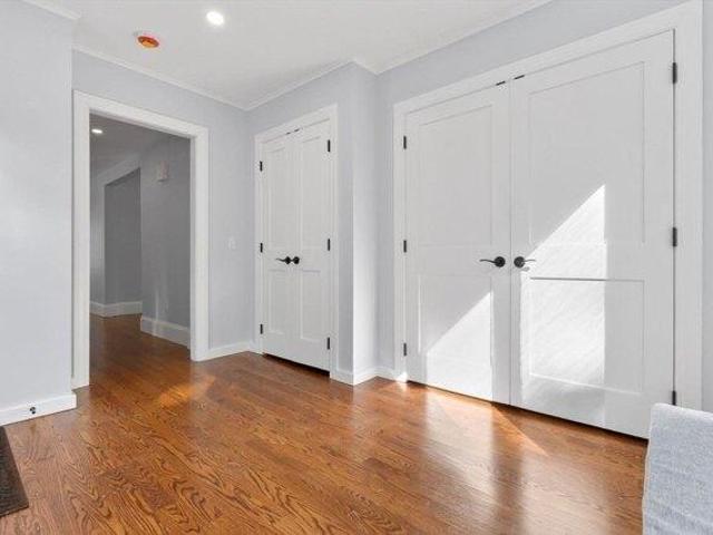 house with 3 bedroom, Beverly MA ES105207245