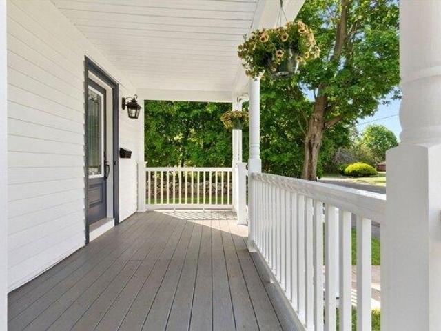 house with 3 bedroom, Beverly MA ES103809507