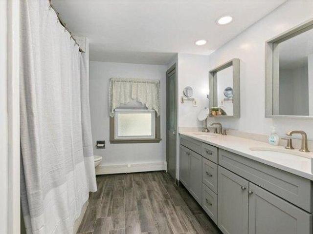 house with 3 bedroom, Beverly MA ES103849273