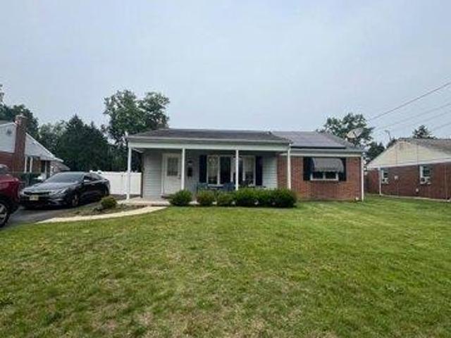 house with 3 bedroom, Beverly NJ ES104849281