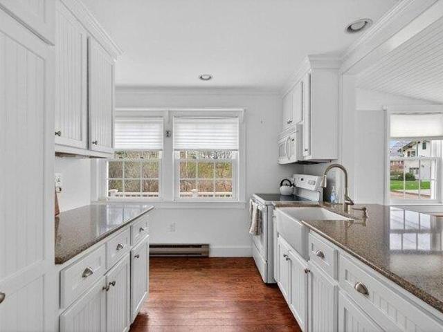 house with 3 bedroom, Biddeford ME ES103017552