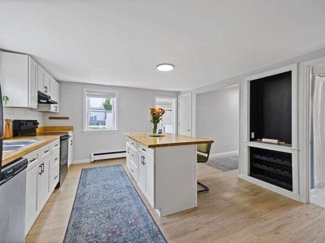 house with 3 bedroom, Biddeford ME ES105424595