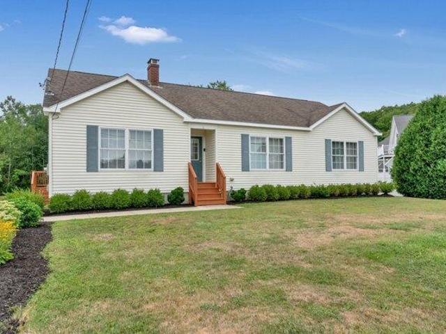 house with 3 bedroom, Biddeford ME ES105202956