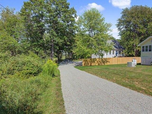 house with 3 bedroom, Biddeford ME ES105231535