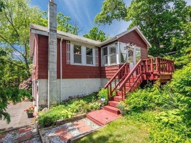 house with 3 bedroom, Billerica MA DLS103099075