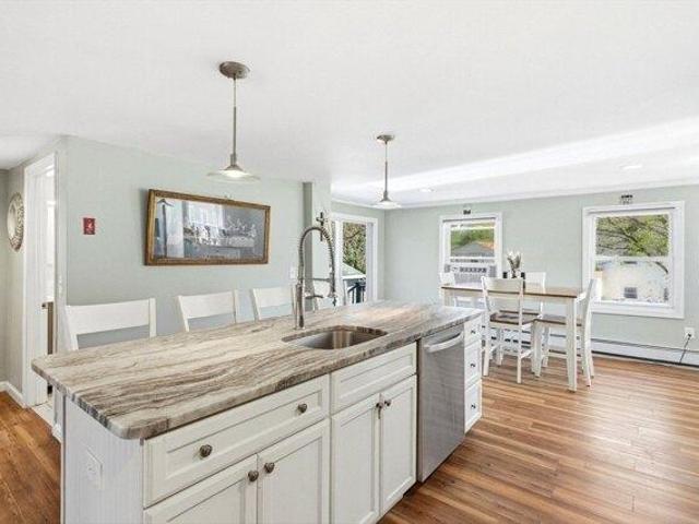 house with 3 bedroom, Billerica MA DS102442653