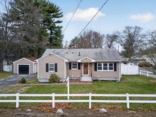 house with 3 bedroom, Billerica MA DS102477358