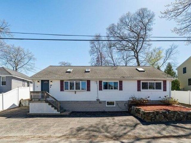 house with 3 bedroom, Billerica MA DS102723675