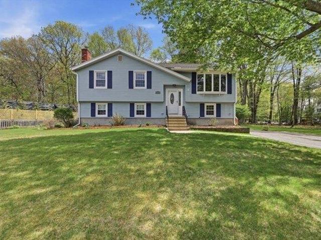 house with 3 bedroom, Billerica MA ES103222187