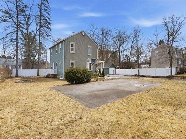 house with 3 bedroom, Billerica MA ES104571948