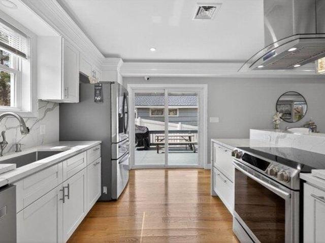 house with 3 bedroom, Billerica MA ES104832763