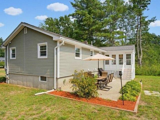 house with 3 bedroom, Billerica MA ES104833007