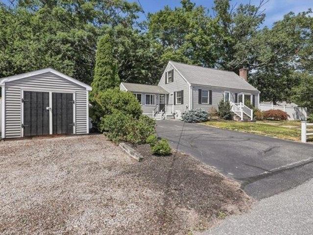 house with 3 bedroom, Billerica MA ES105141773