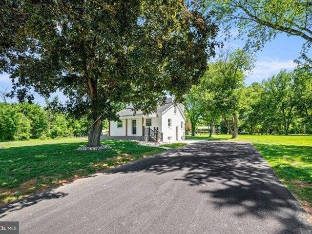 house with 3 bedroom, Boothwyn PA ES103626898