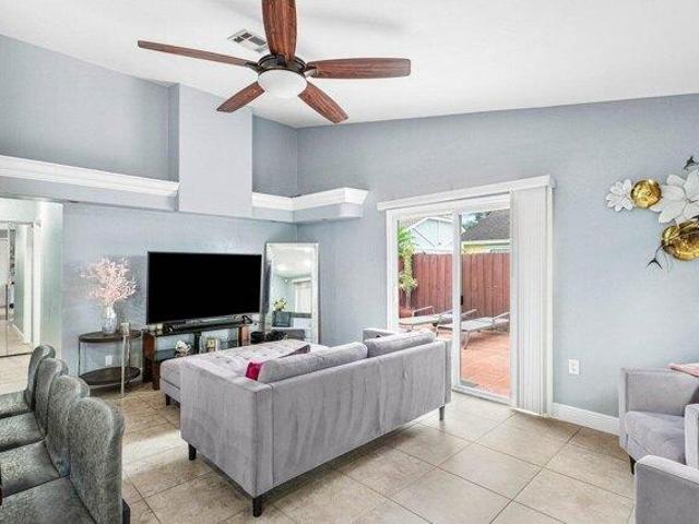 house with 3 bedroom, Boca Raton FL DS88131480