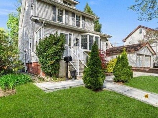 house with 3 bedroom, Bogota NJ DLS102315393