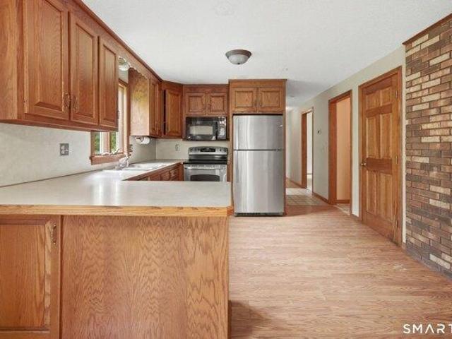 house with 3 bedroom, Bolton CT ES103101772