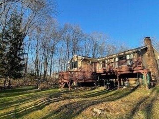 house with 3 bedroom, Bolton CT ES104261717
