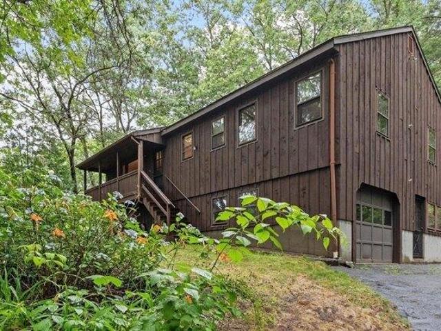 house with 3 bedroom, Bolton MA DS104009052