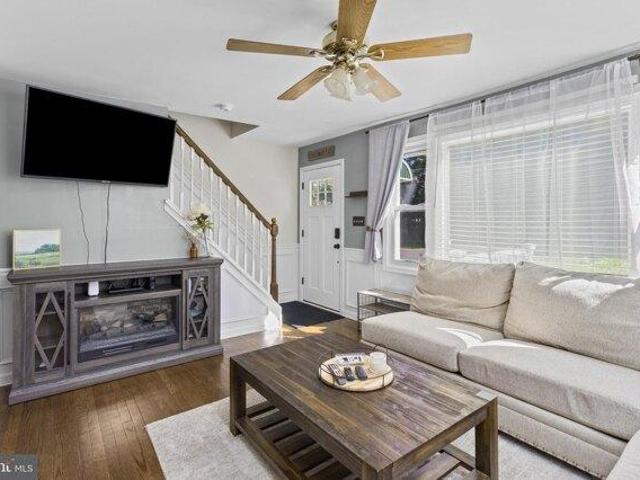house with 3 bedroom, Bordentown NJ ES105175580