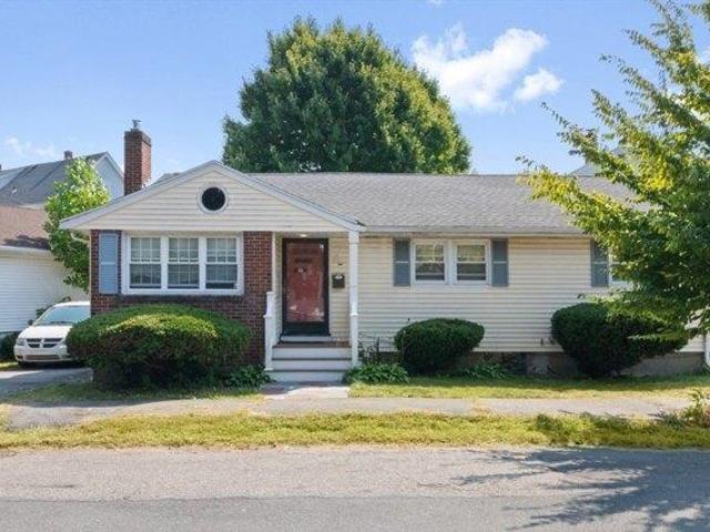 house with 3 bedroom, Boston MA DLS102313538