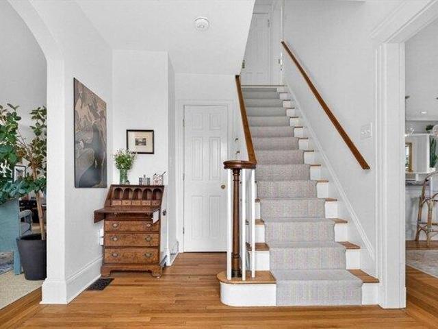 house with 3 bedroom, Boston MA DLS102346458