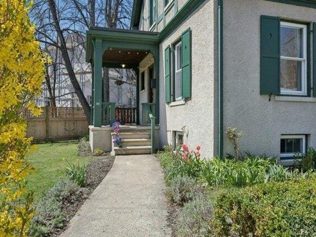 house with 3 bedroom, Boston MA DLS102444082
