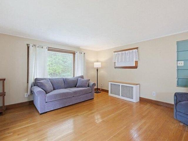 house with 3 bedroom, Boston MA DLS102960657