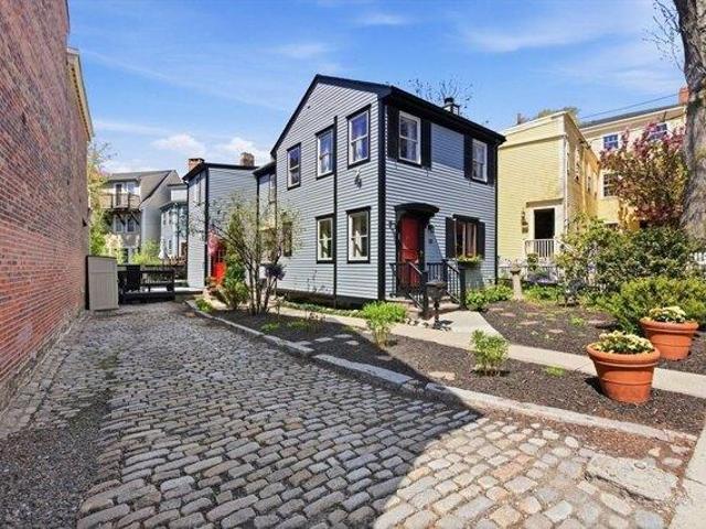house with 3 bedroom, Boston MA DLS102961843