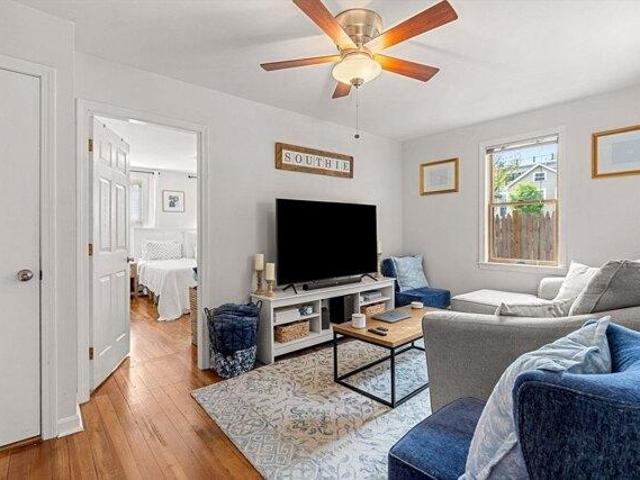 house with 3 bedroom, Boston MA DS102727318