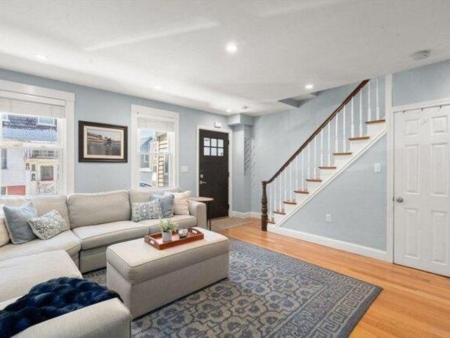 house with 3 bedroom, Boston MA DS102028080