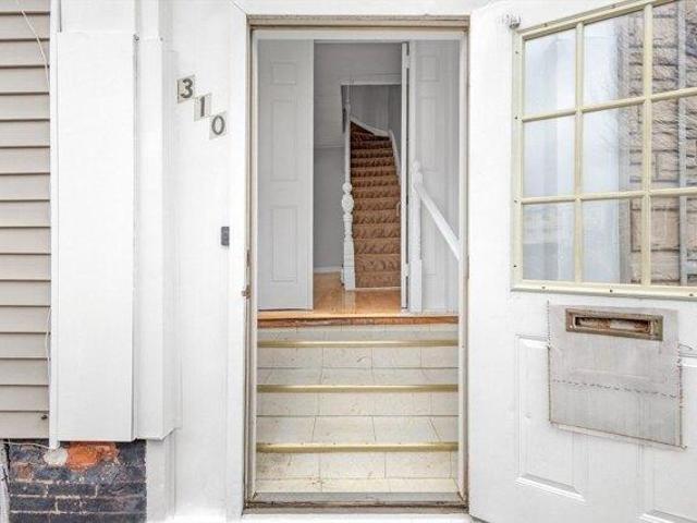 house with 3 bedroom, Boston MA DS102119946