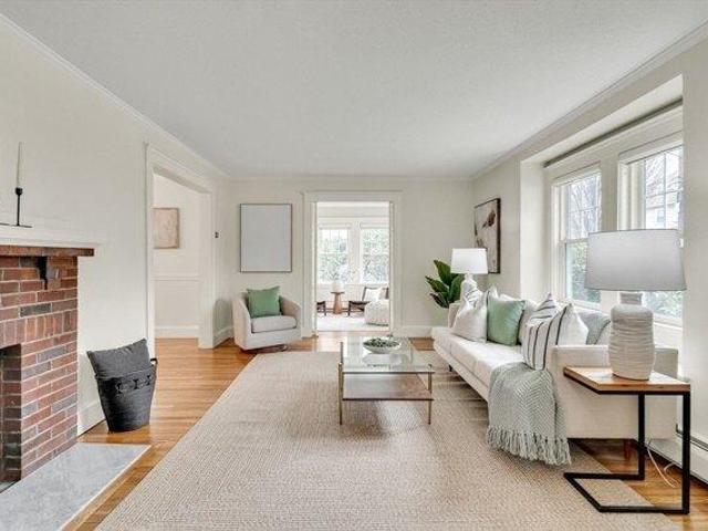 house with 3 bedroom, Boston MA DS102317646
