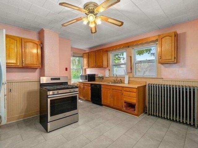 house with 3 bedroom, Boston MA DS103494810