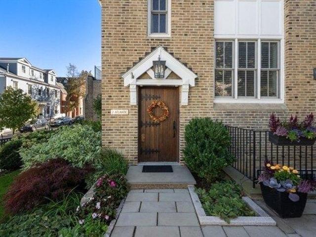 house with 3 bedroom, Boston MA DS103808395