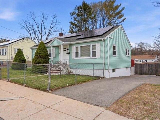house with 3 bedroom, Boston MA ES103432425