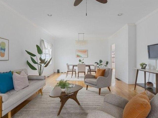 house with 3 bedroom, Boston MA ES103499216
