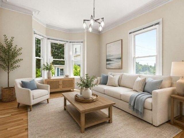 house with 3 bedroom, Boston MA ES104541924