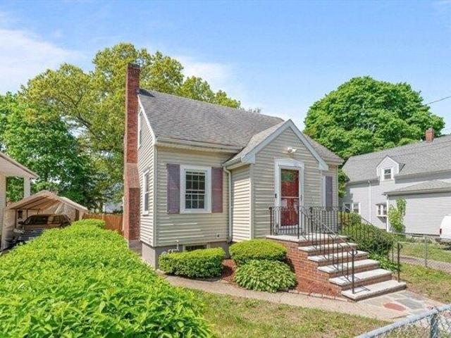 house with 3 bedroom, Boston MA ES104570973