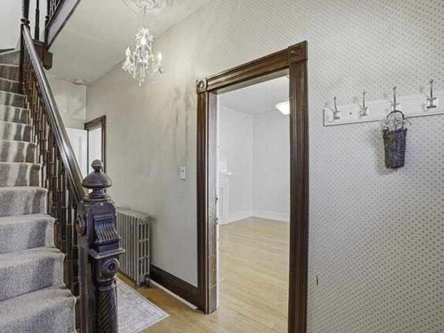 house with 3 bedroom, Boston MA ES104835275